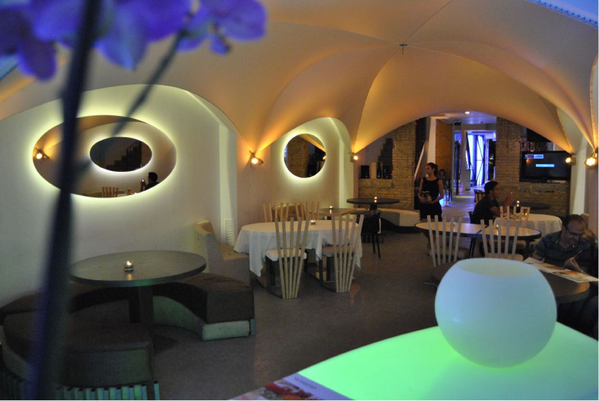 HOTELS AND HOUSING – GWLedlighting