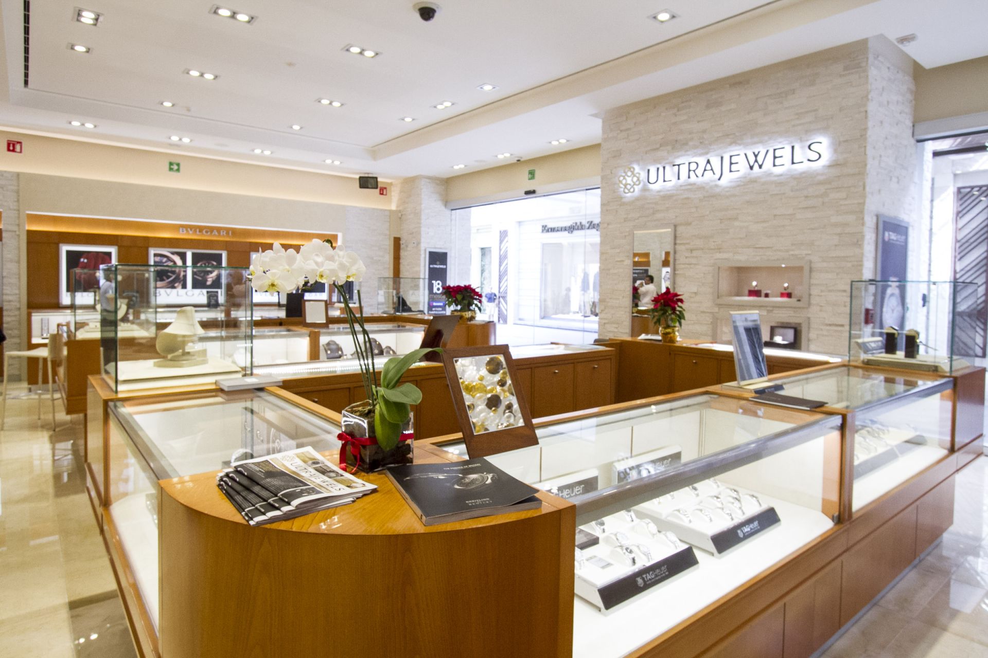 SHOPPING CENTRES – GWLedlighting